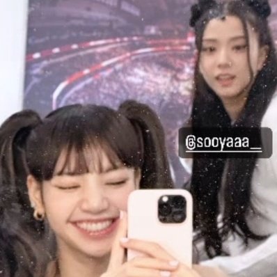Lisoo Updates On Twitter Lisoo Photo Bomb Through The Years Https T
