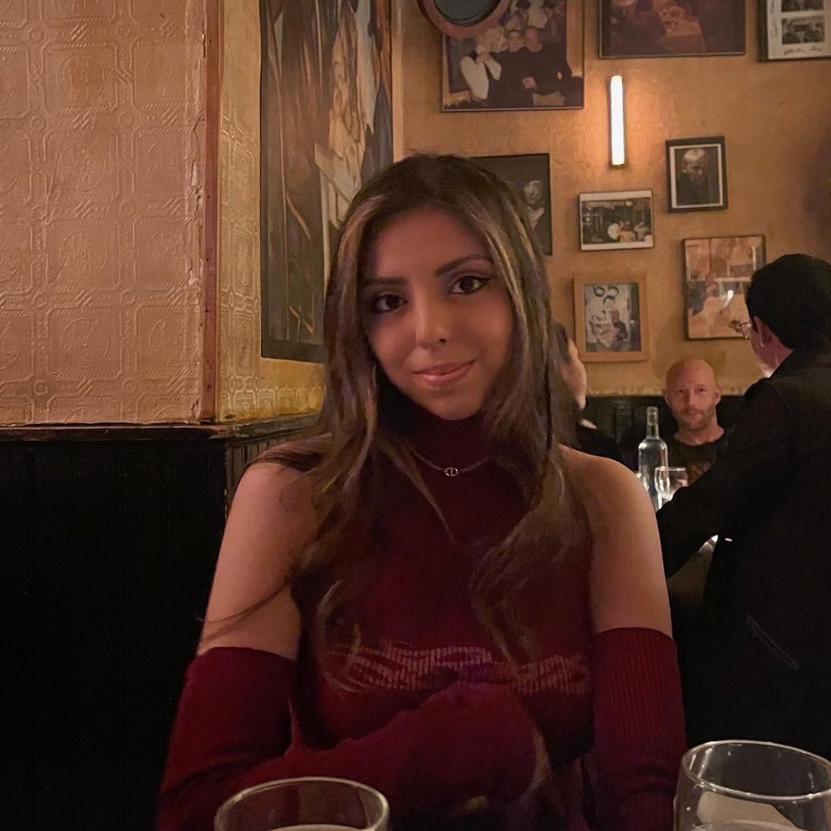 Aly ★ On Twitter Pov Youre At A French Restaurant With Me