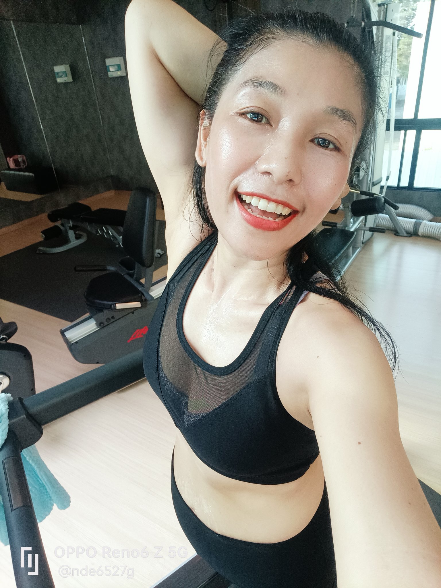 FonFriendly56ครูฝนขี้อ้อน (ช่องจริง) on Twitter: "ใครเงี้ยน ยกมือ https://t.co/8r0d8U9VVj" / Twitter