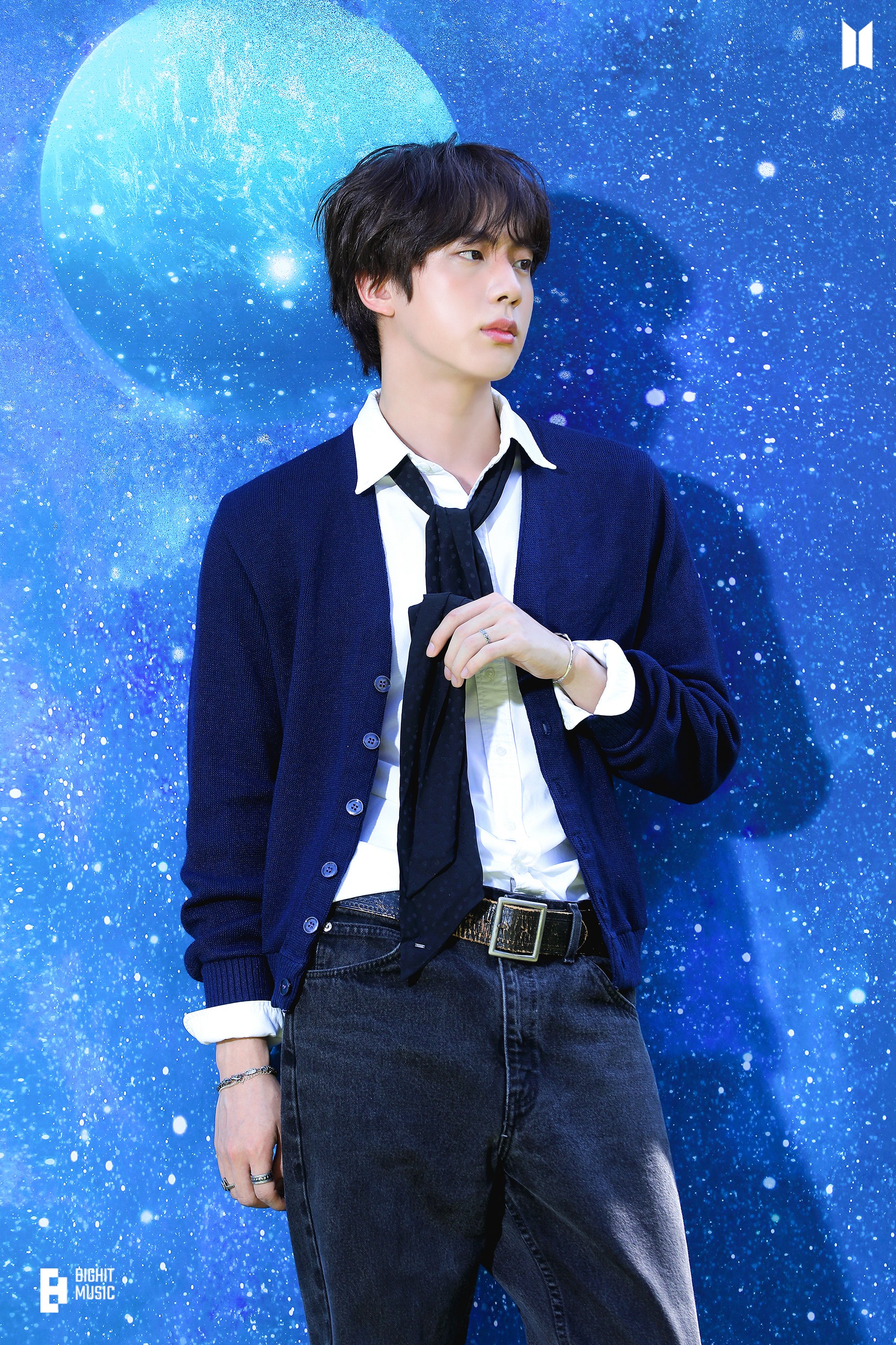andrea ♡s bts⁷ (slow) on Twitter: "진 (Jin) 'The Astronaut' Concept Photo Sketch (1) https://t.co ...