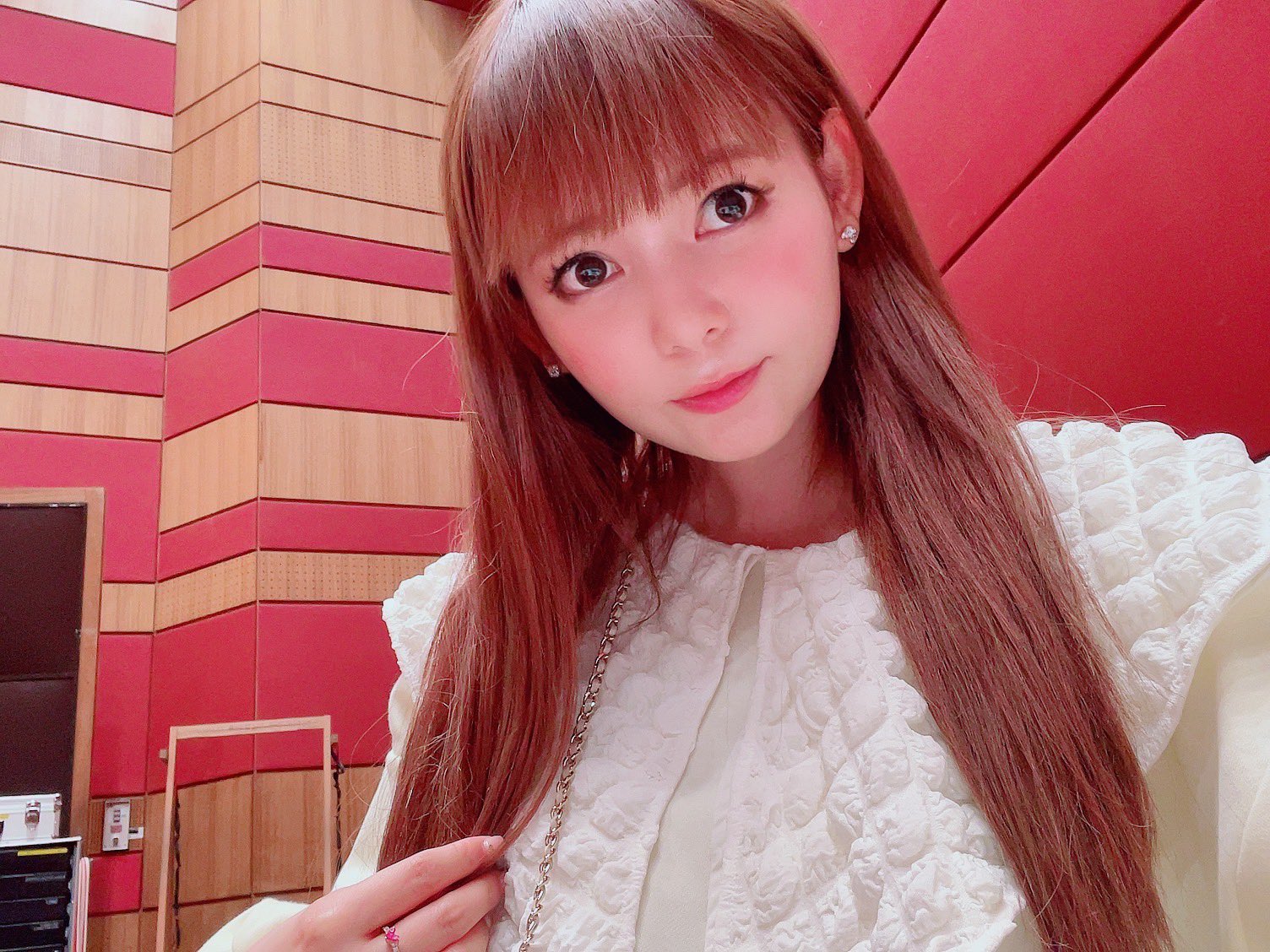 20周年の中川翔子🍒🍉🍫🍇🐈‍⬛🍣 on Twitter: "mmts ぽこぽこ襟meowプルオーバー 襟かわいい！ https://t.co/2IghwDGFdm https://t.co ...