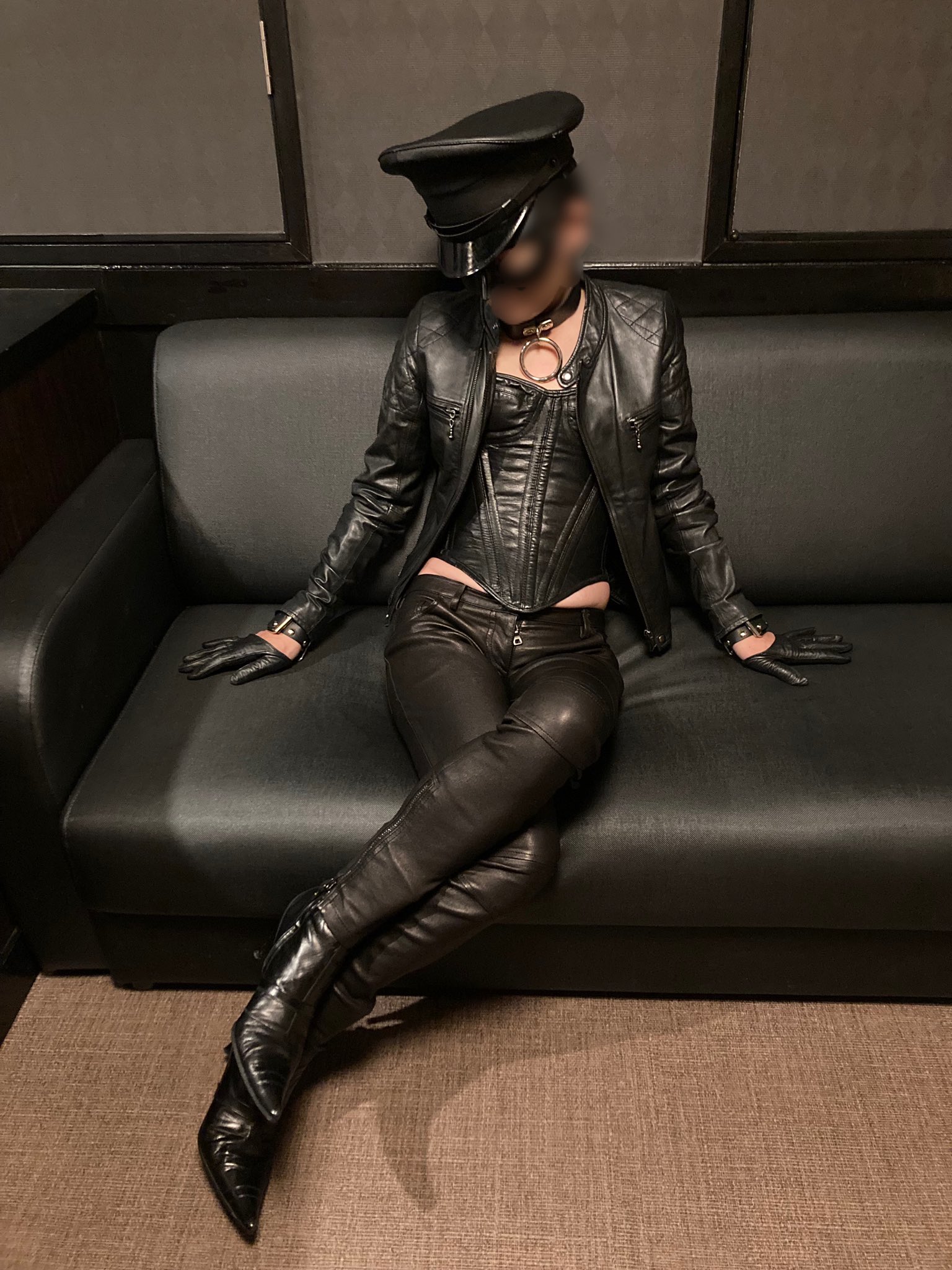 leather_master on Twitter: "後ろ姿もイイ感じに撮れました https://t.co/3gEJ4aFtlm" / Twitter