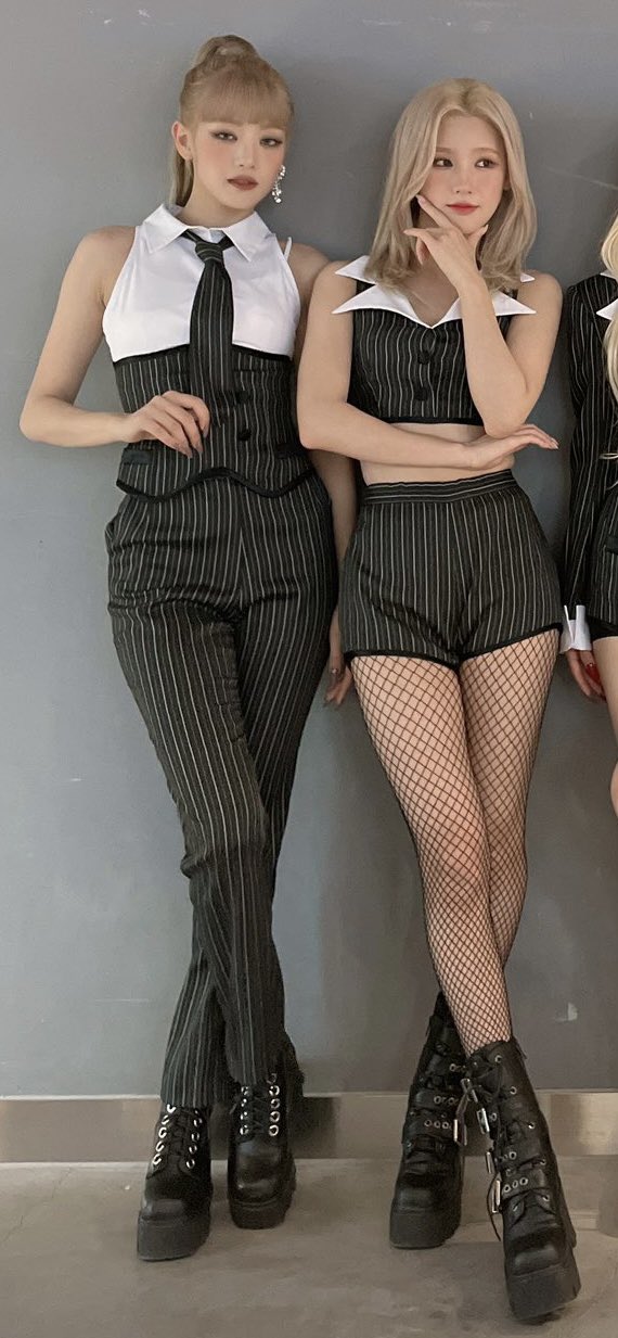 루브르97층 on Twitter: "221029 https://t.co/51qbemiiGI" / Twitter