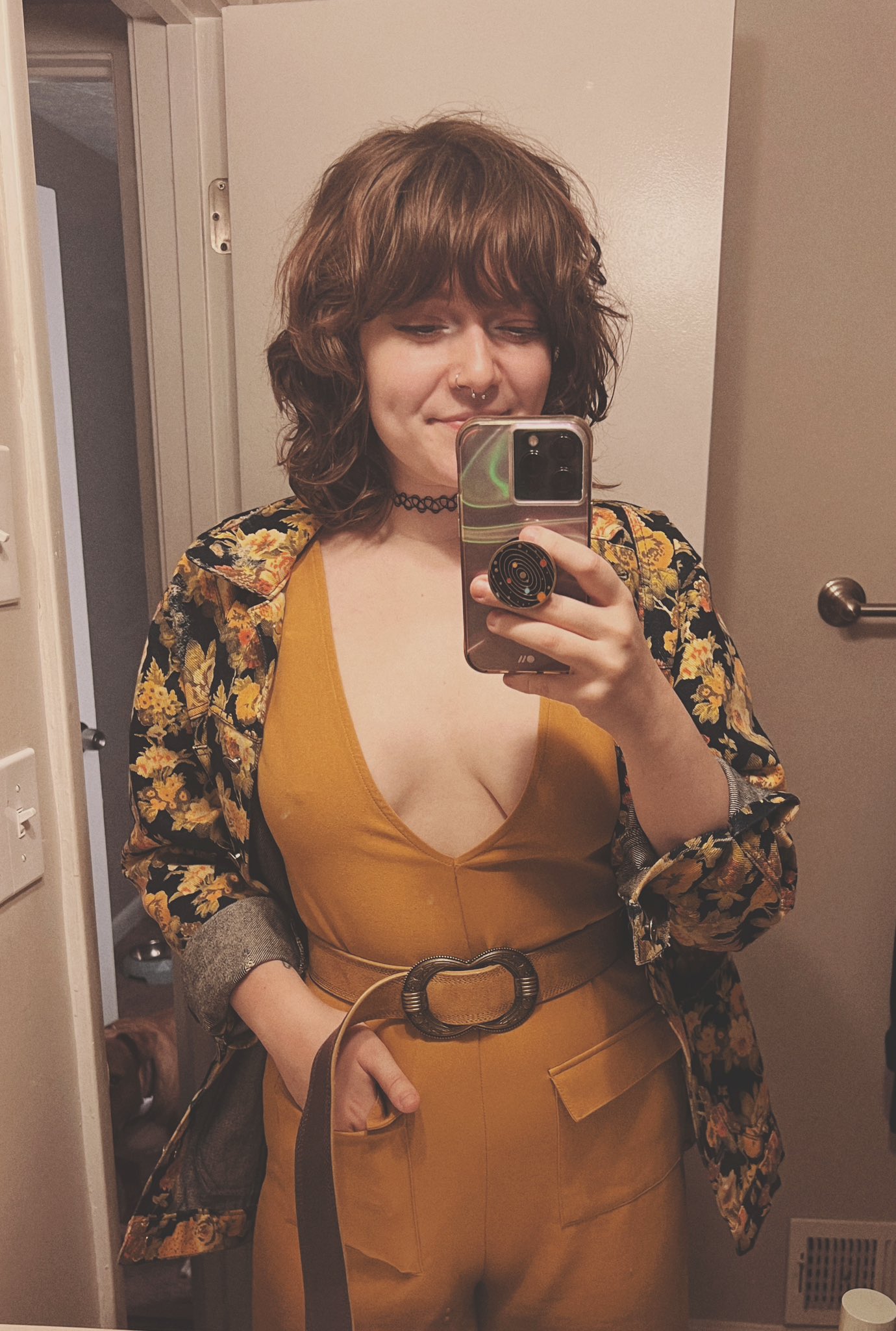 Scarlett Sinclair on Twitter: "Went to an art show last night 🥰 https://t.co/K59pLdx6hQ" / Twitter