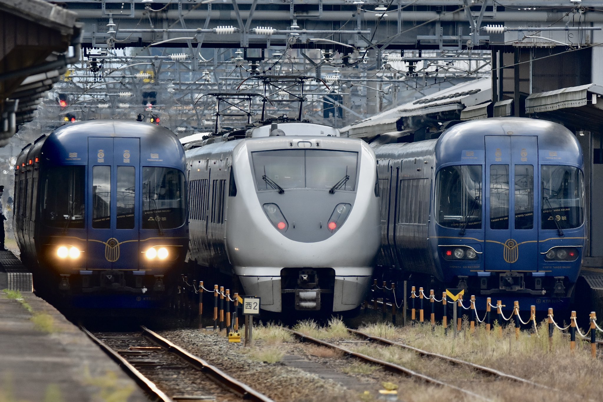 SIOUX（すう） on Twitter: "@Kiha127_Kamihim KTR8000形全5編成のうち1編成が後藤入り、今日のはしだて号＋まいづる号は6輌3編成、自社線内の特急たんご ...