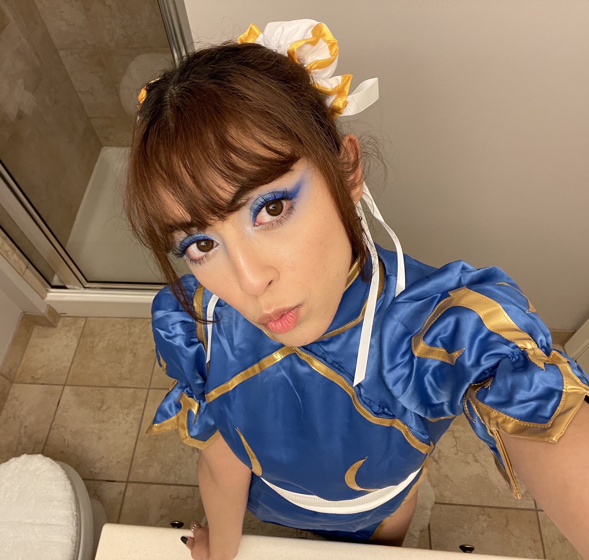 Jenna on Twitter: "You should all kneel down before me https://t.co/XPFFgkHKor" / Twitter