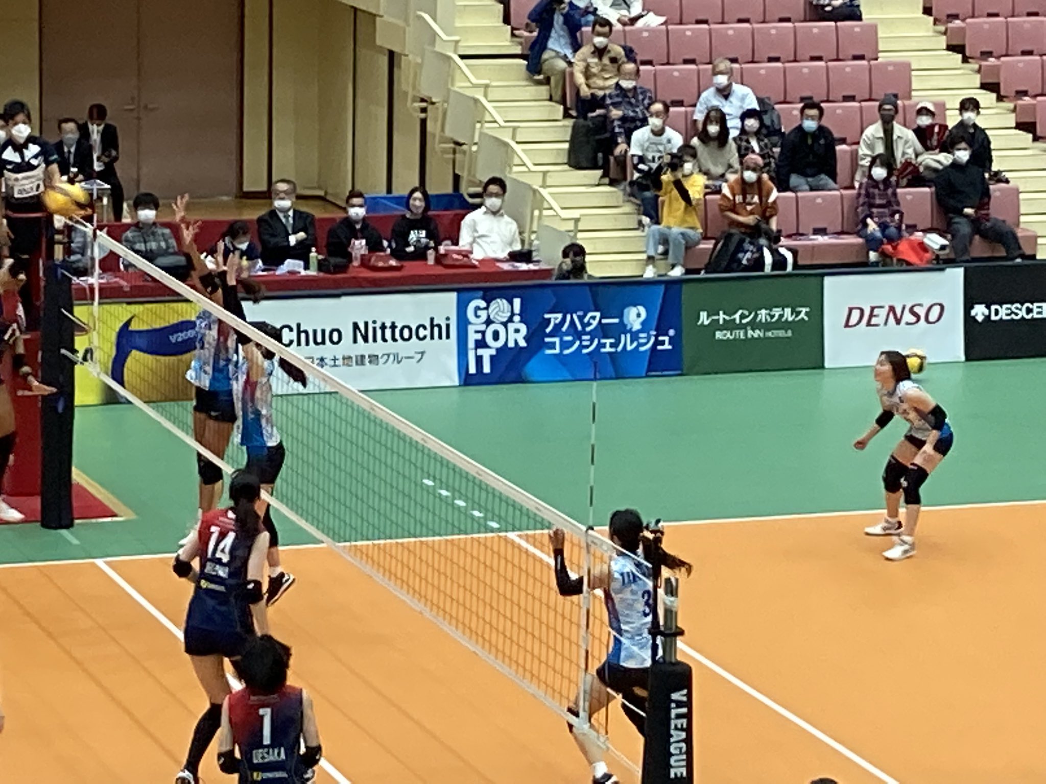 KUROBEアクアフェアリーズ【公式】 on Twitter: "Vリーグ‼️ひたちなか大会🤗 🆚日立Astemoリヴァーレ ①13-25 ②21-25 ③20-25 セットカウント0-3で ...