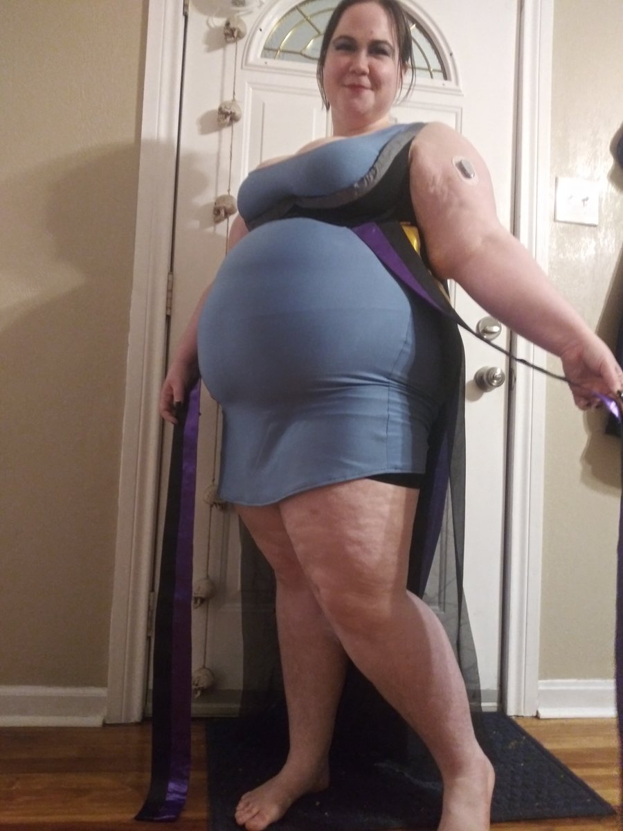 Womanateee on Twitter: "It's not over 'til the fat lady sings!"