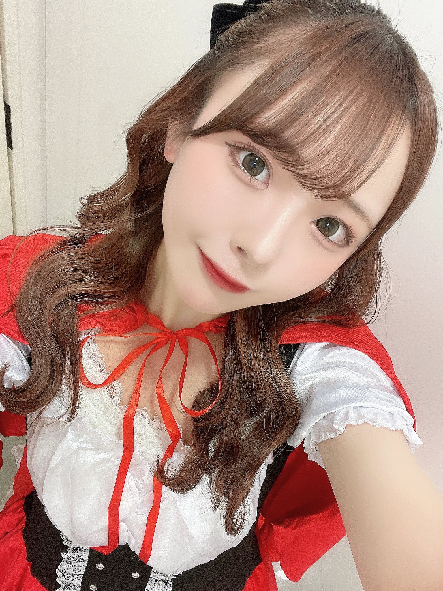 NUU【シンデレラ宣言！】 on Twitter: "食べないで〜 😵‍💫･°🐺 https://t.co/HZNFaArJX2" / Twitter