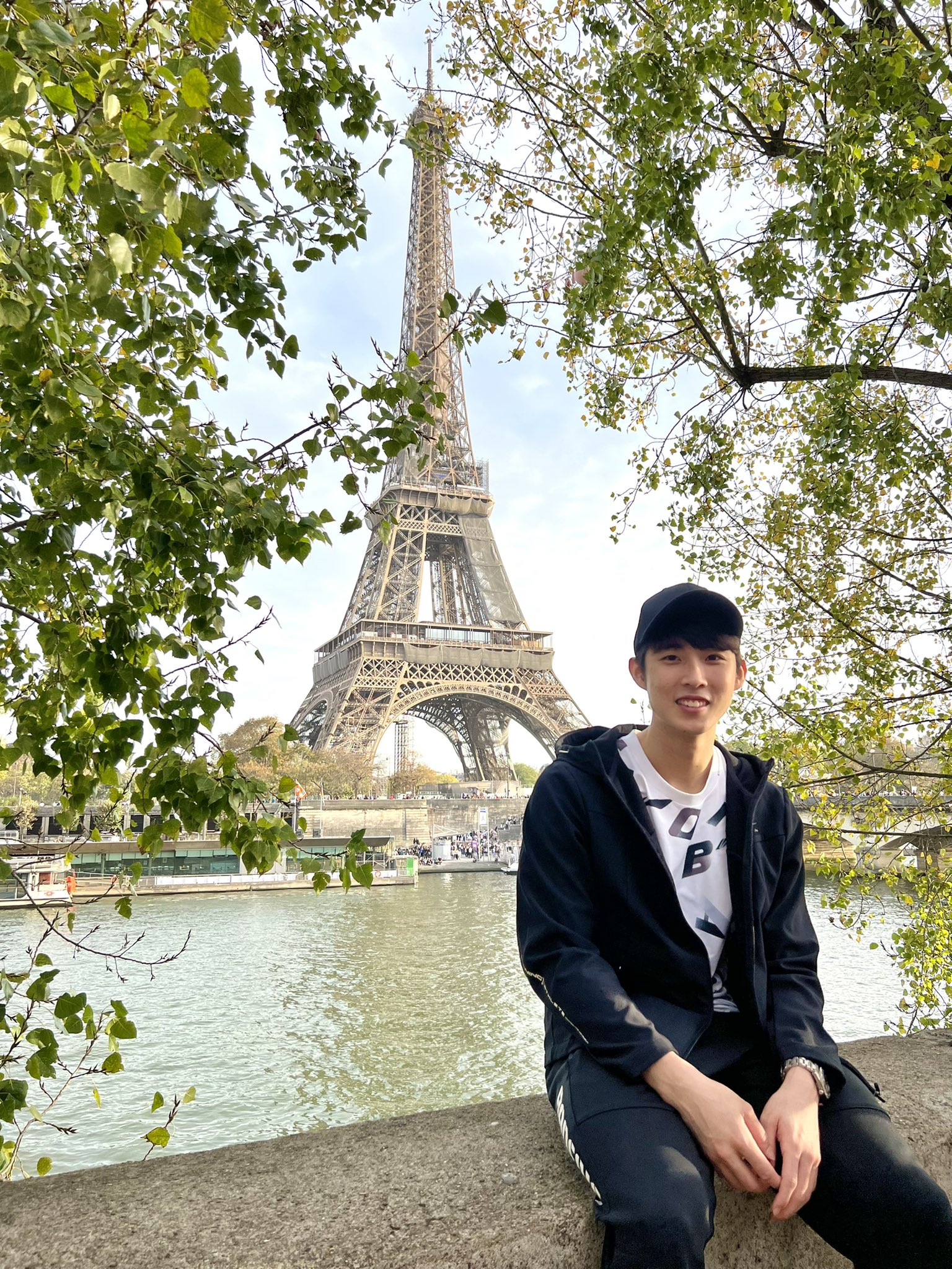 Loh Kean Yew on Twitter: "Bye bye Paris 🇫🇷👋🏻 https://t.co/JFOSFYrxr5" / Twitter