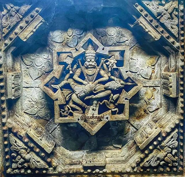 10 beautiful ceilings of ancient temples of India, such intricate ...