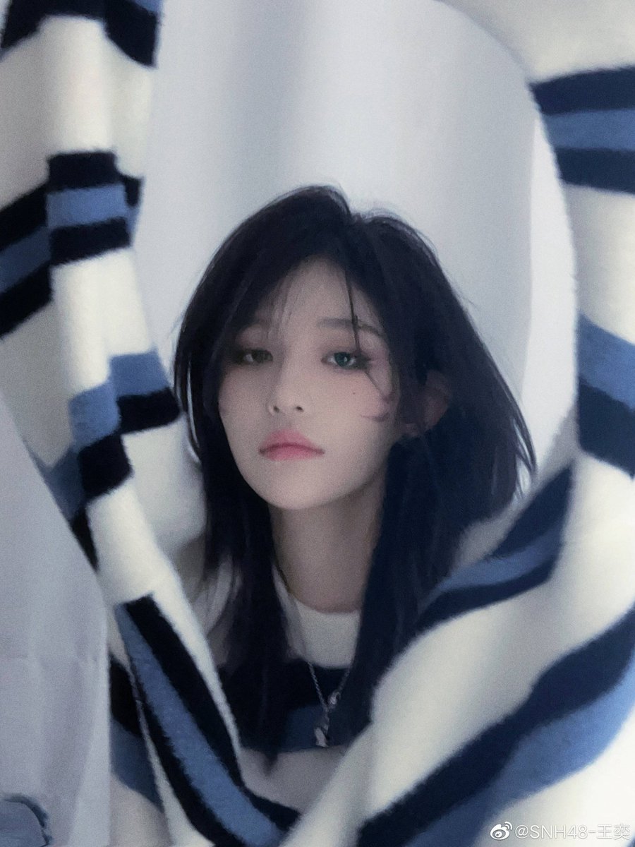 Wang Yi 王奕 Archive on Twitter: "221030 || © weibo update [1/2] #SNH48 #王奕 #왕이 Aesthetic fatigue"