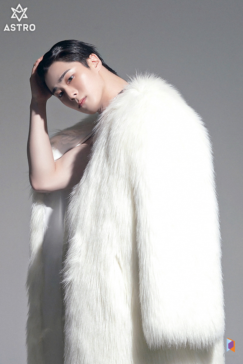 ASTRO Philippines on Twitter: "[📷] FANTAGIO NAVER 221014 ASTRO Moon Bin Cosmopolitan Korea ...