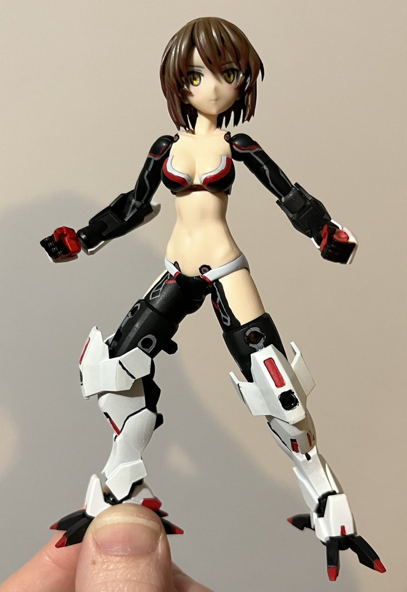 Fallen Dragon Knight on Twitter: "A quick before and after shot of my custom Roboco-San figure ...