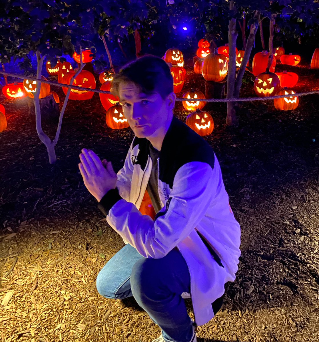 RubberRoss on Twitter: "Happy Halloween."