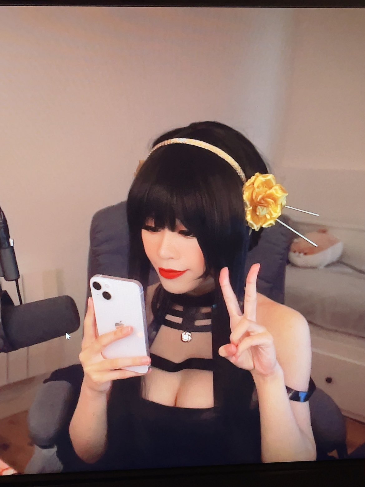 Saiiren ( ´ ꒳ ` ) VTuber Debut TBA on Twitter: "🎃 HAPPY HALLOWEEN 🎃 LIVE AS YOR FORGER FOR ...