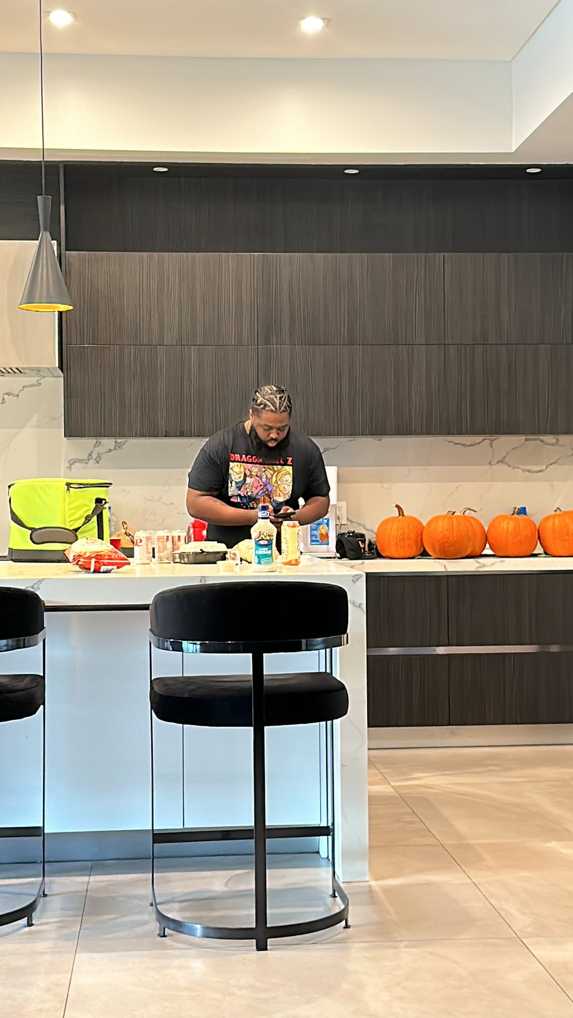 FaZe Swagg ☢️ on Twitter: "@JSmooth “WE LIVE PULL UP” https://t.co ...