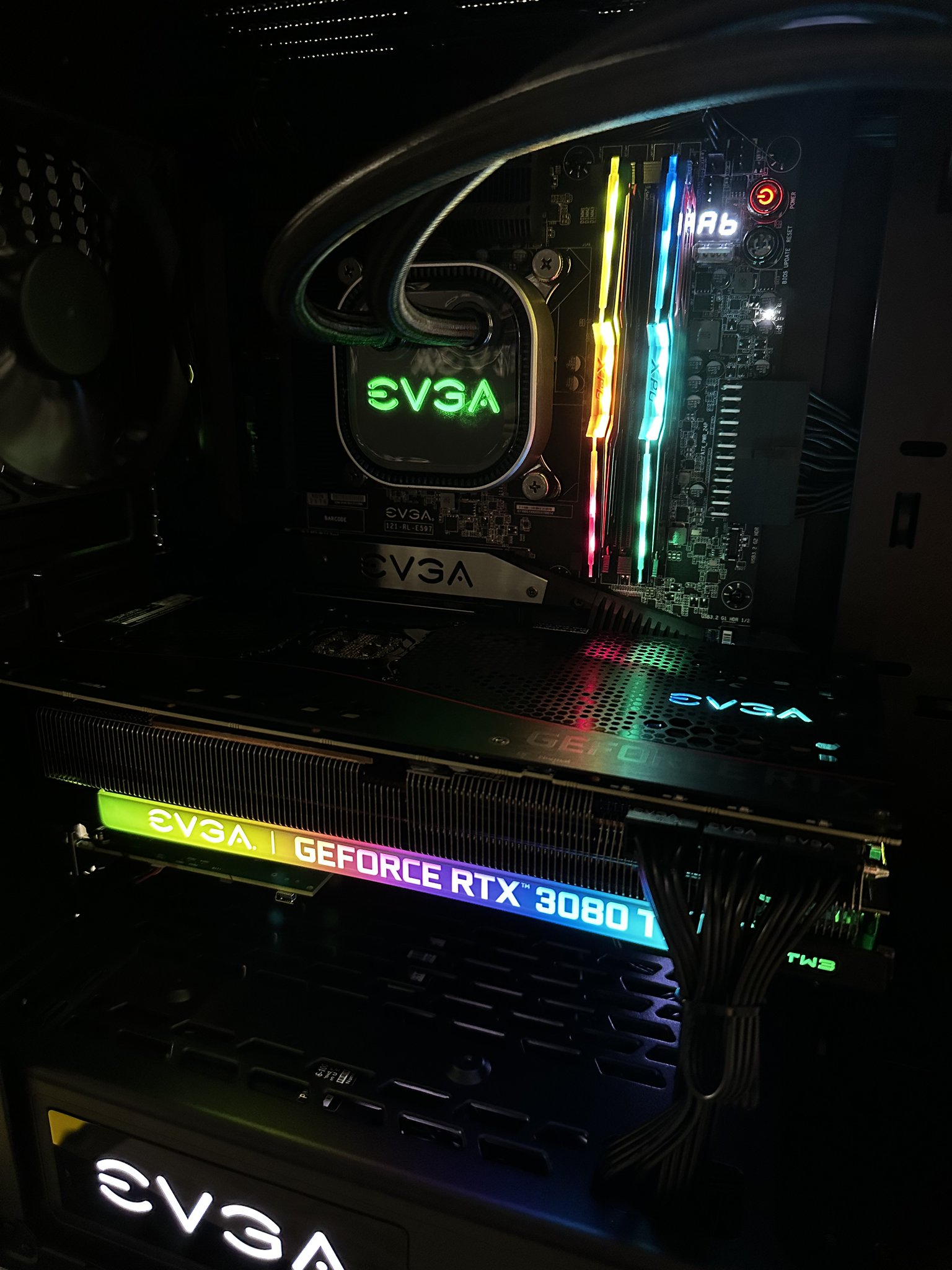 Jacob Freeman on Twitter: "EVGA stream rig rebuild https://t.co/tZjyxA6Eet" / Twitter