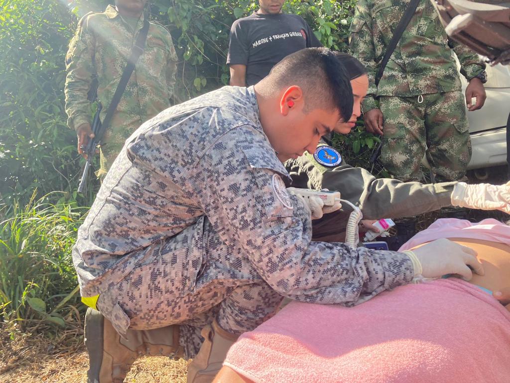 Séptima División del Ejército Nacional on Twitter: "Soldados de la #Brigada14, junto a ...