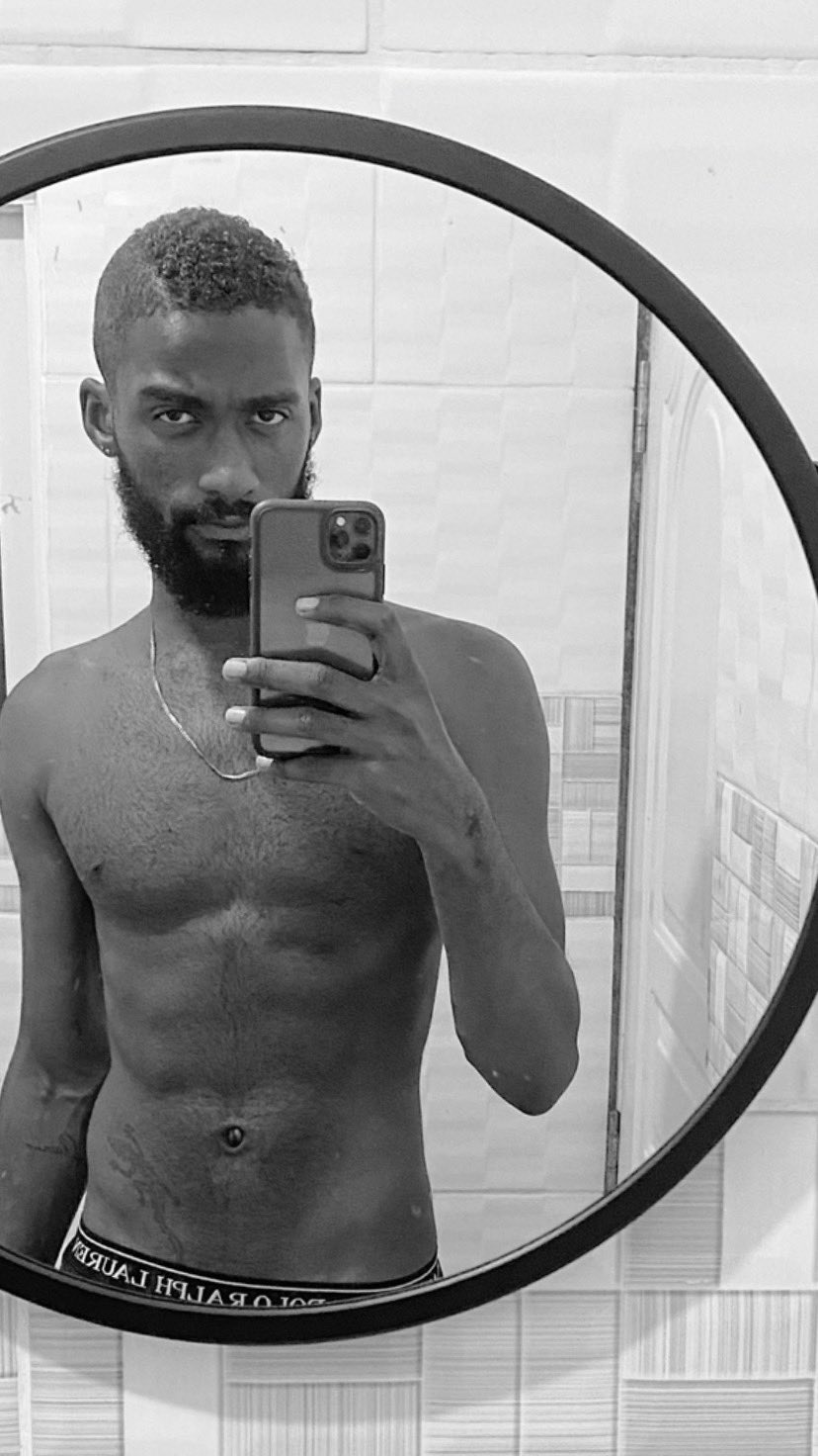 Angel Castillo 🫧 (@allcarias) / Twitter