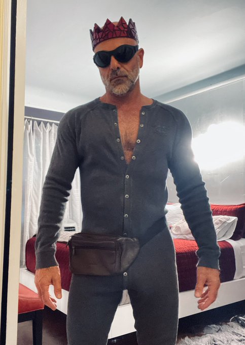 TW Pornstars - Adam Russo. Pictures and videos from Twitter.