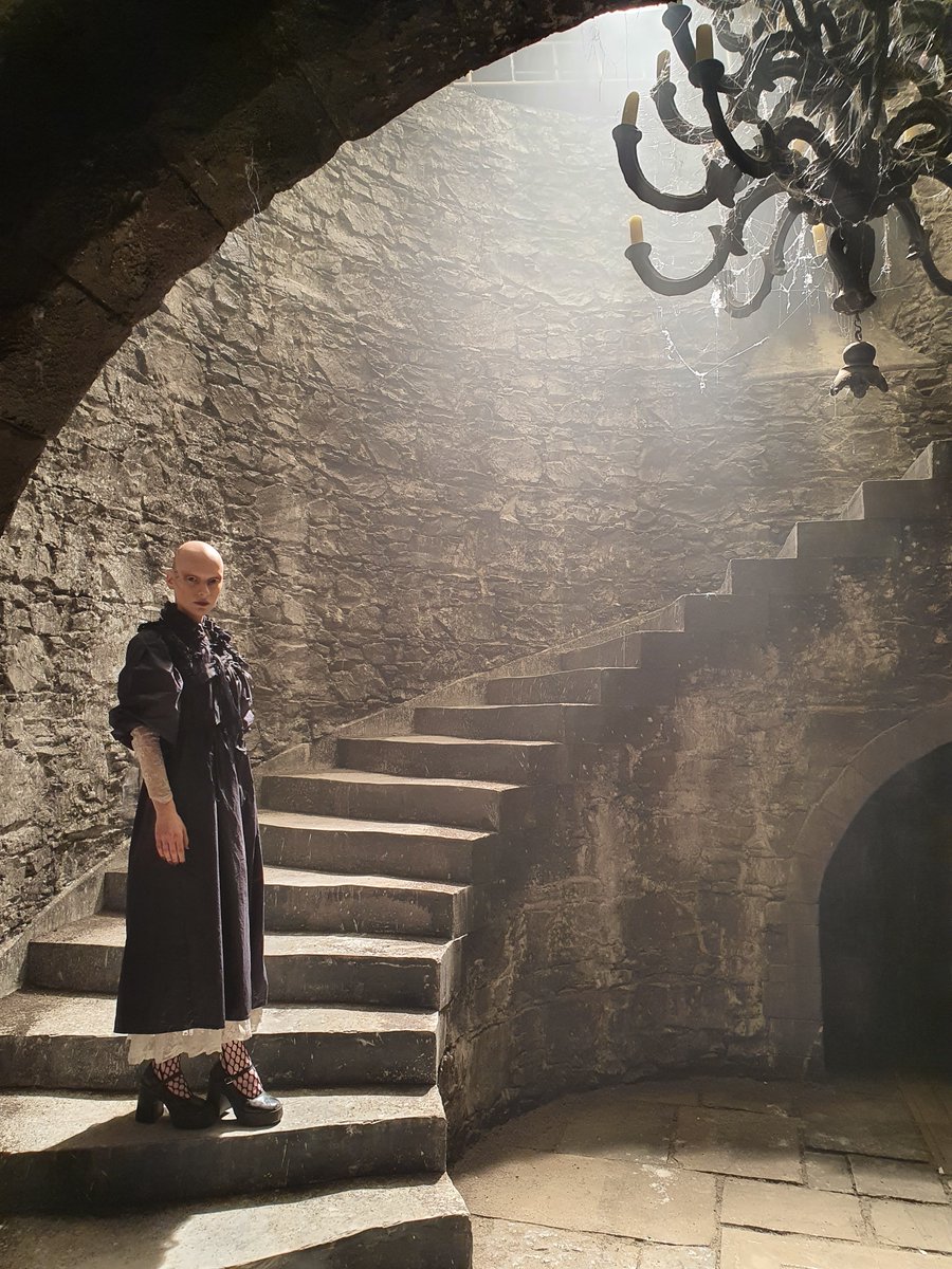 JOELLE – Joelle Official Website of Actress, Singer-songwriter and Musician