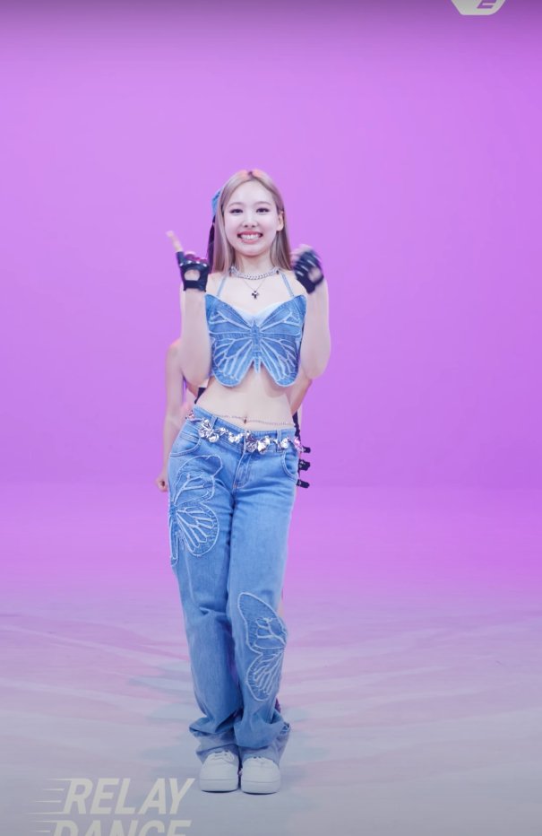 𝓁𝒶𝓋𝑒𝓃𝒹𝑒𝓇 𝒾𝒸𝑒 on Twitter: "หนึ่งใน Iconic look ที่เป็นที่น่าจดจำจากเพลง POP! โซโล่แรกของพี่นายอน ...