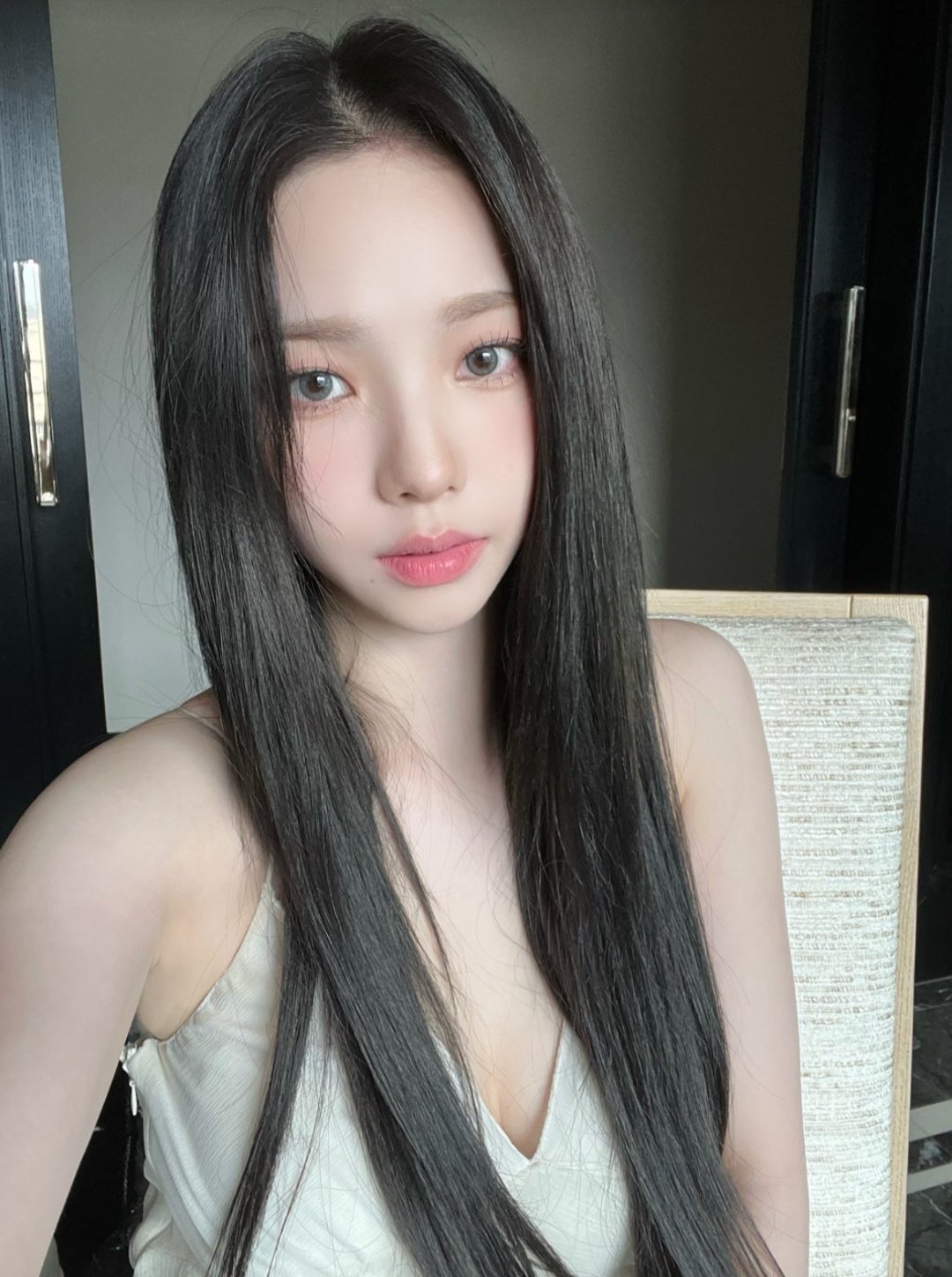 ً on Twitter: "RT @karinasarchive: karina the most gorgeous girl in the world https://t.co ...