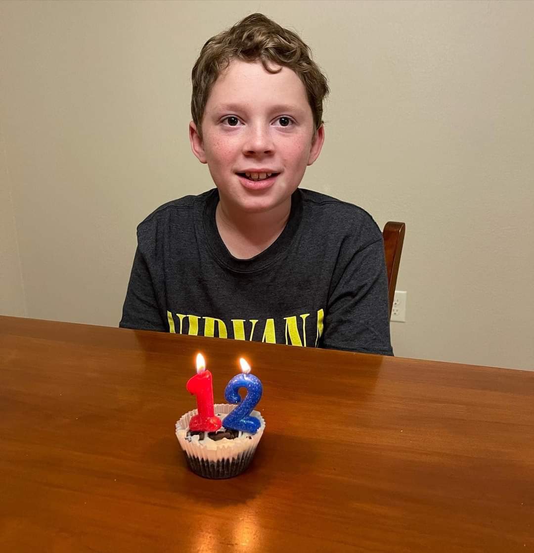 Screen Mix on Twitter: "العمر قد مر سريعا .. لن يتعرف عليه الكثيرين 🥺💔 https://t.co/yegw3stgDA ...