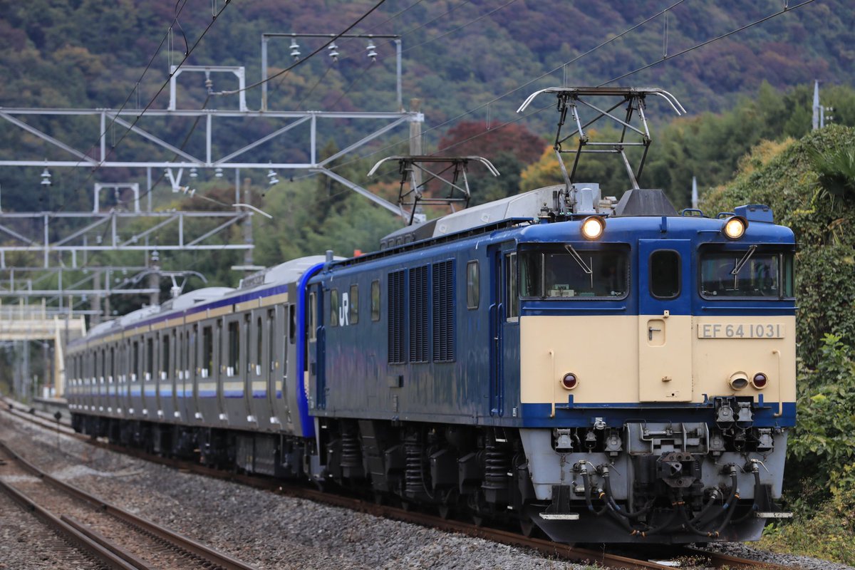 鉄道写真総合技術研究所 on Twitter: "E129系A17編成 大宮入場 配9728レ E235系1000番台 新津配給 EF64 1031 ＋ E235系 J-18編成 4両 上越線 ...