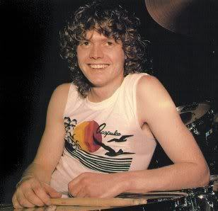 Def Leppard Drummer Both Arms