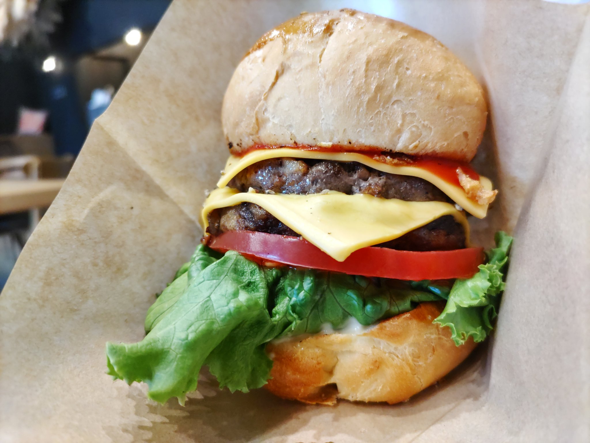 村津孝仁(OBSアナウンサー) on Twitter: "どーん🍔どどーん🍔肉食べたー！って感じのハンバーガーでした！ #anonburger #ハンバーガー #大分市のハンバーガー ...