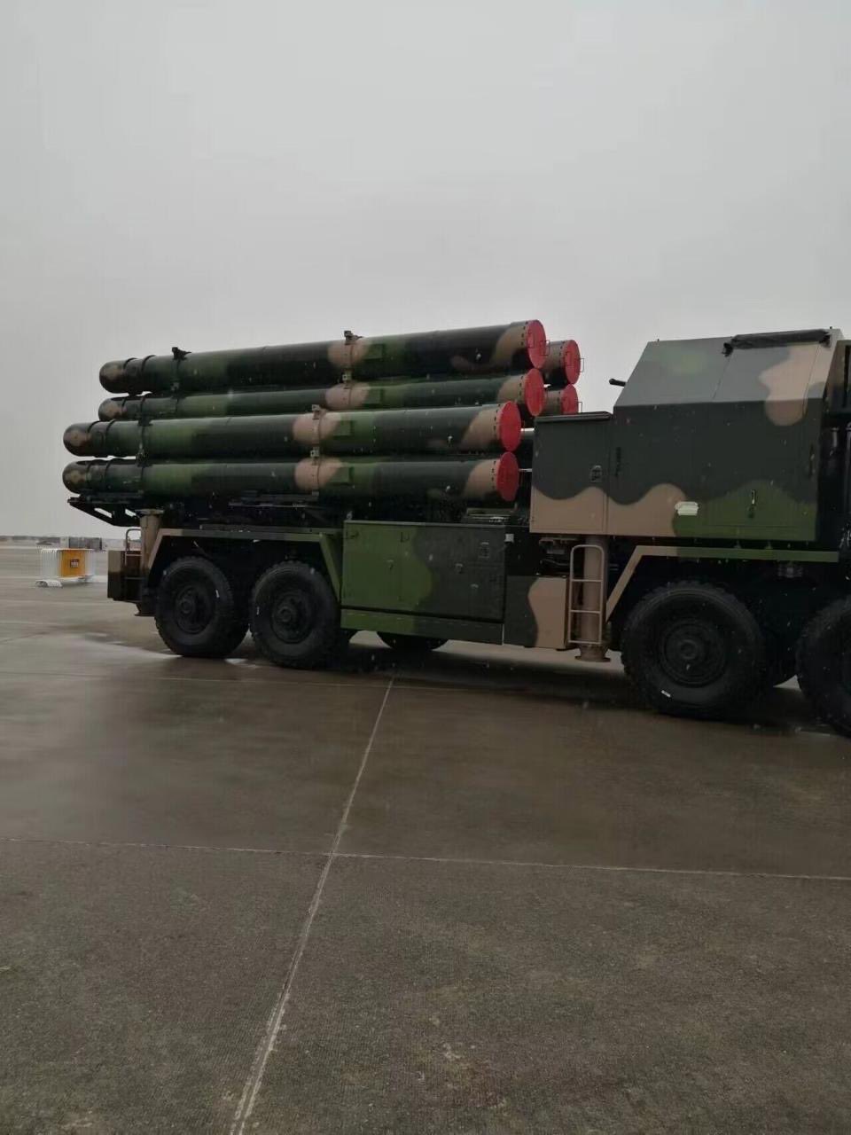 David Wang on Twitter: "🇨🇳Zhuhai Land Show 2022 HQ-9B Chassis Variant Medium Range SAM https://t ...