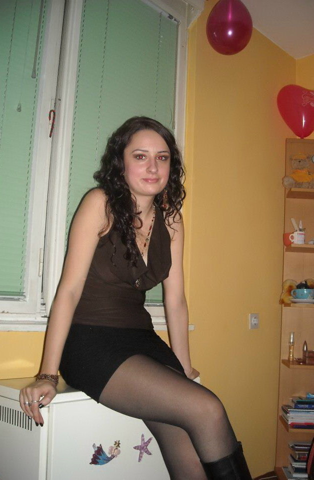 Amateur Pantyhose On Twitter Miniskirt Boots And Pantyhose