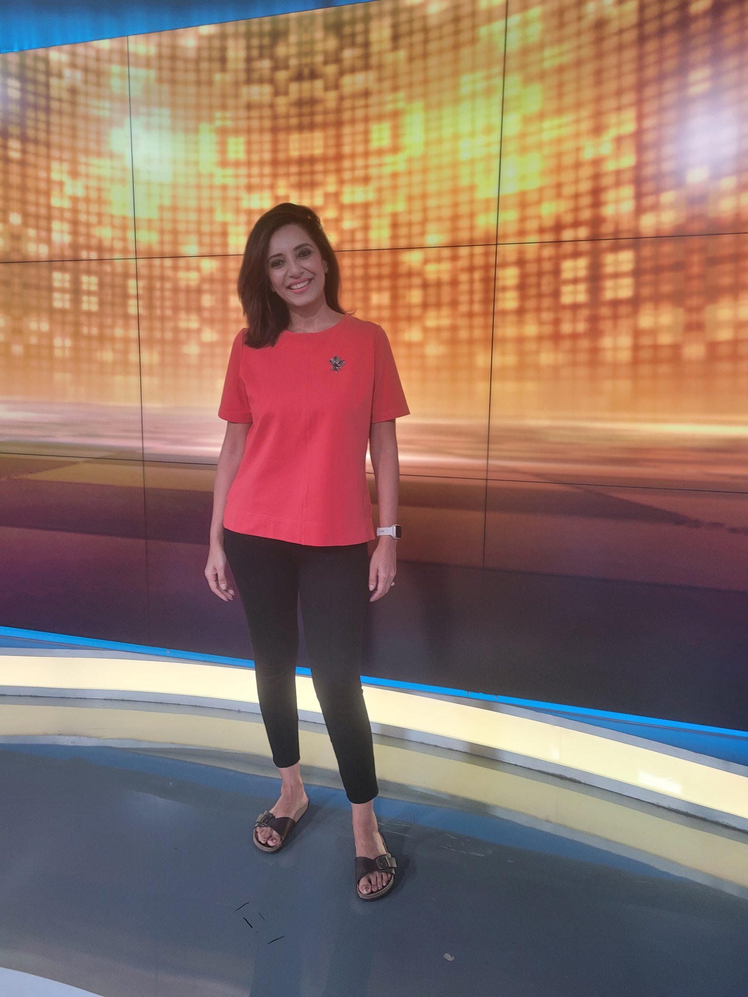 Sumaira Abidi on Twitter: "This is gonna be a long one! Today was my last day at @CNBCTV18News ...