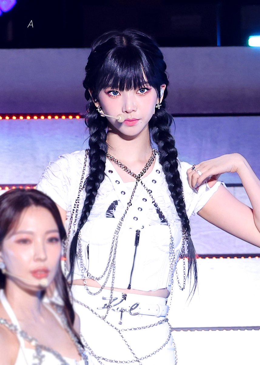 still not over karina with braids🤍 karina pics @karinaspics