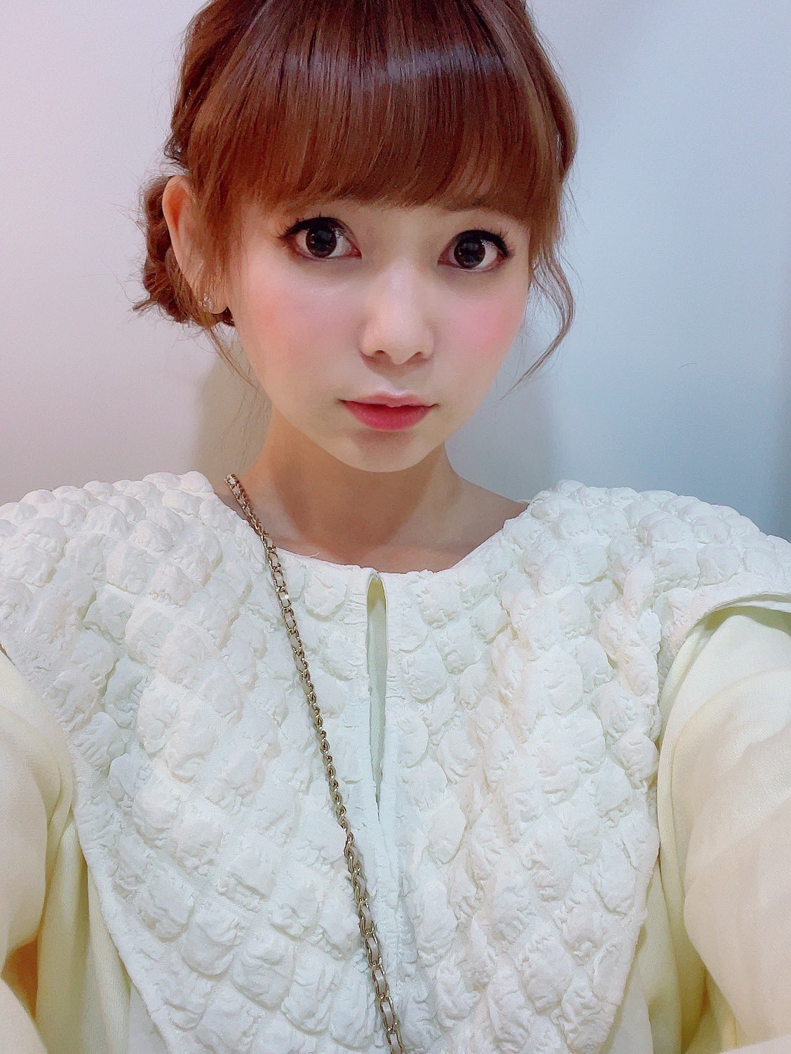 20周年の中川翔子🍒🍉🍫🍇🐈‍⬛🍣 on Twitter: "mmts ぽこぽこ襟meowプルオーバー https://t.co/2IghwDGFdm https://t.co ...