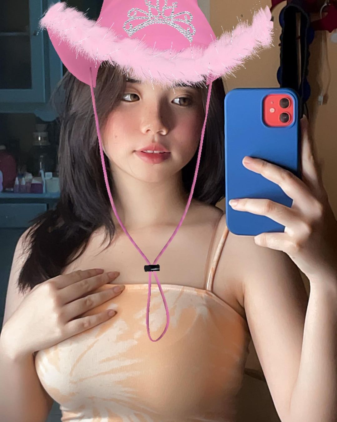 Asupan Harian on Twitter: "Mirror selfie https://t.co/RyebAdcLIK" / Twitter