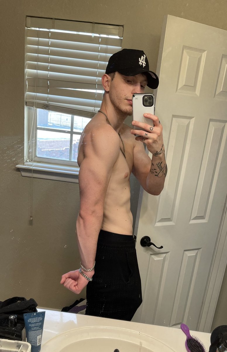 Preston on Twitter: "Never take these to Twitter but dayum son. An update don’t hurt nobody."