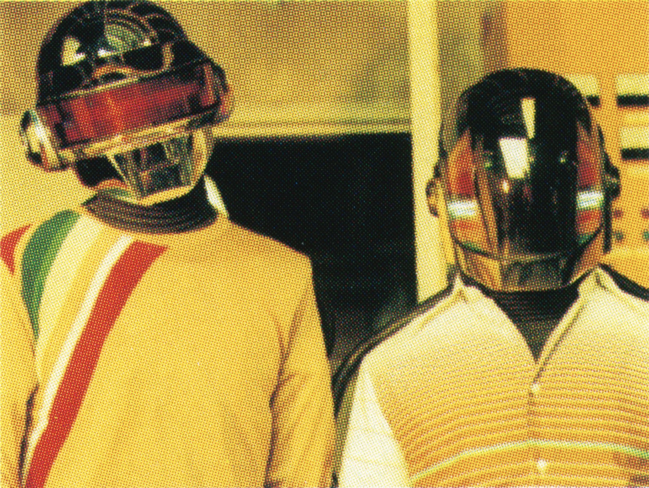 Daft Punk Fandom🤖🤖 on Twitter: "Daft Punk photographed in 2000/2001 by Chiba Naobumi for Switch ...