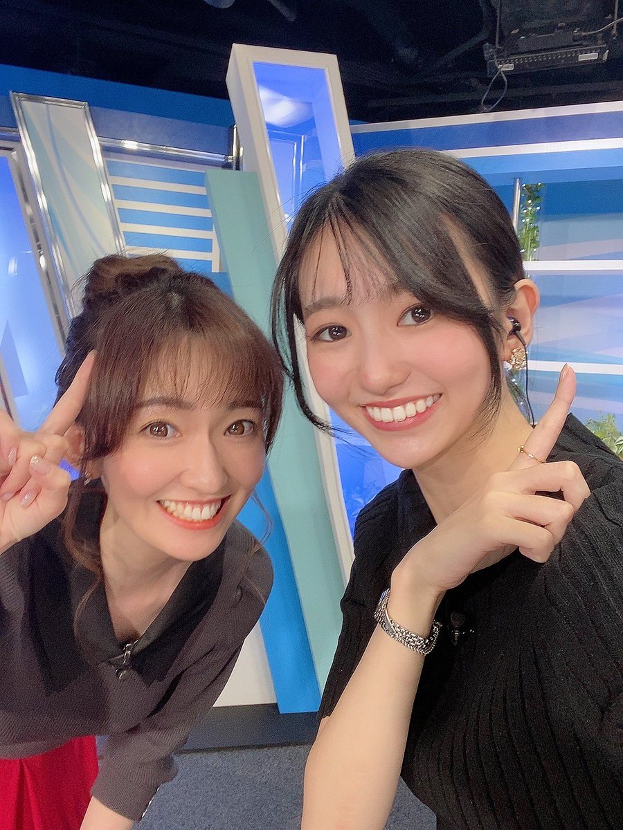 大島璃音 On Twitter 今日はさやねさんとお団子ヘアがお揃いでした🍡 ︎ そして、さやねさんが後押ししてくれて半袖出演🍃 今日は夏日予想のところもあり、 日中日差しがポカポカと