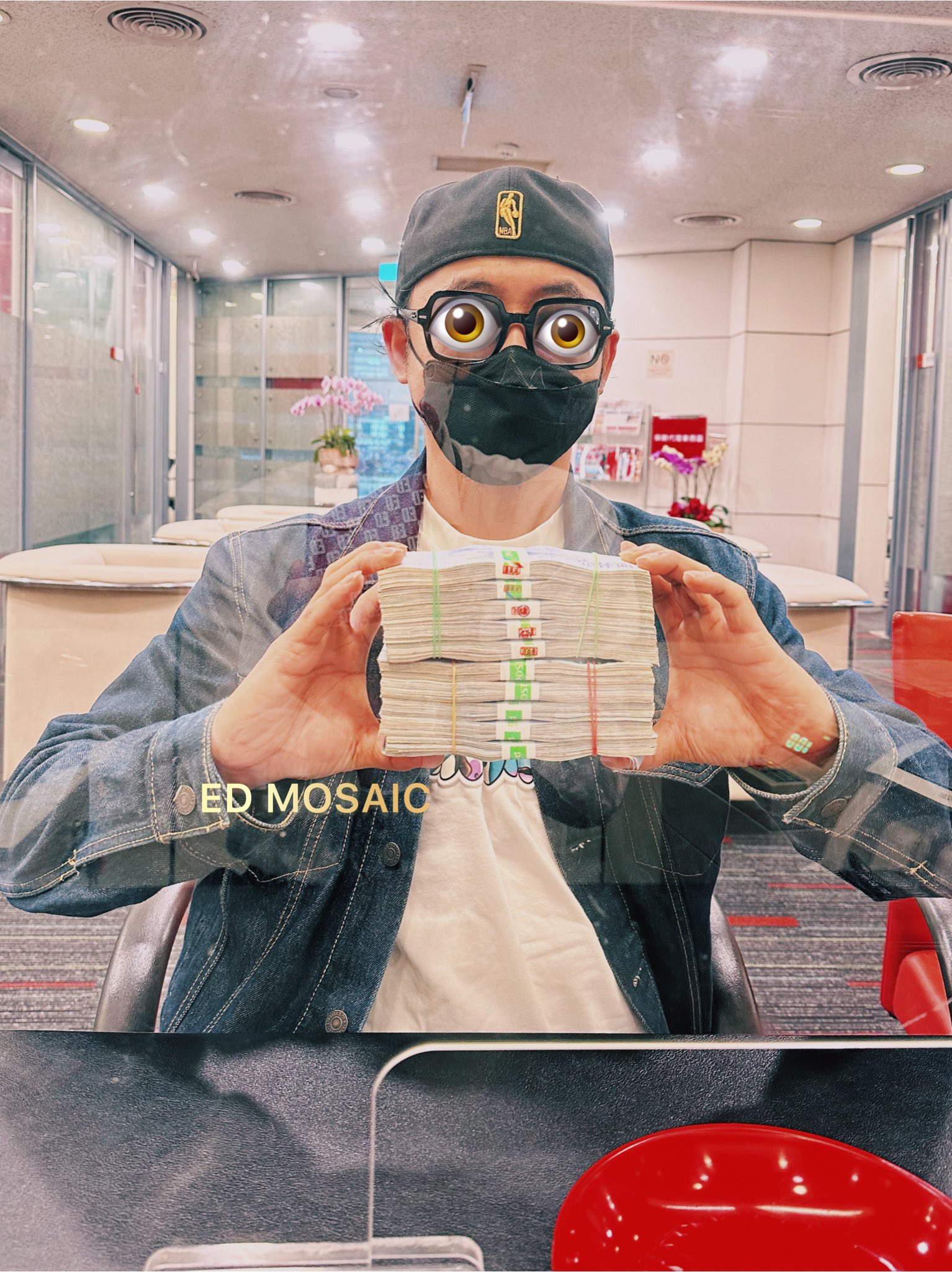 Ed Mosaic on Twitter: "感謝盜片散佈的死豬老闆們， 讓我從一級貧戶 晉升到百萬富翁🙏 https://t.co/OWCGJBAtNi" / Twitter