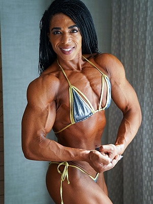 Muscle Angels on Twitter: "Jada Beverly http://bit.ly/MuscleAngels"