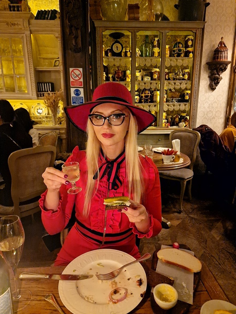 Guess what I'm doing! Also celebrating 16 years living in England ...