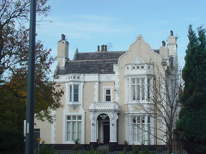 Liverpool1207 on Twitter: "The building in 2010, via https://commons.wikimedia.org/wiki/File ...