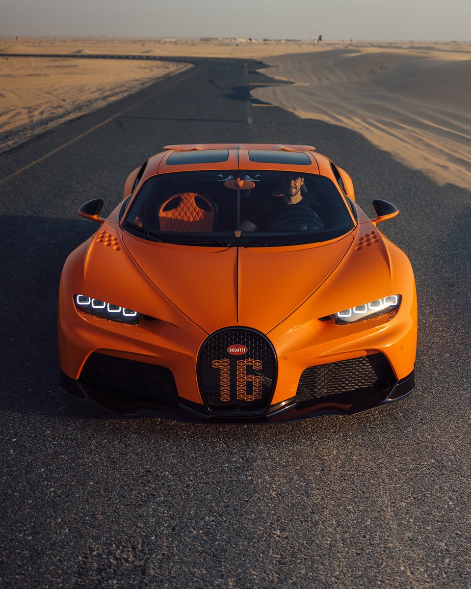 Bugatti on Twitter: "Free to explore the wild deserts outside Dubai, this CHIRON Super Sport ...