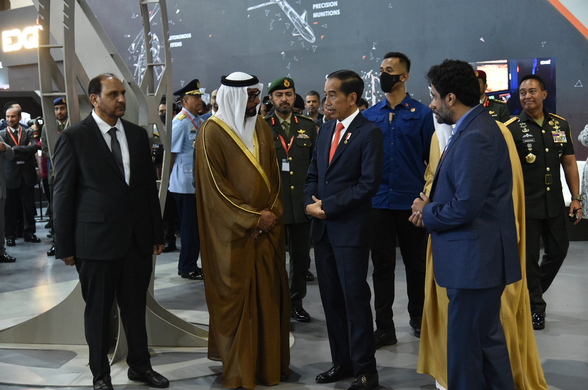 وزارة الدفاع Mod Uae On Twitter زار معالي محمد بن أحمد البواردي وزير