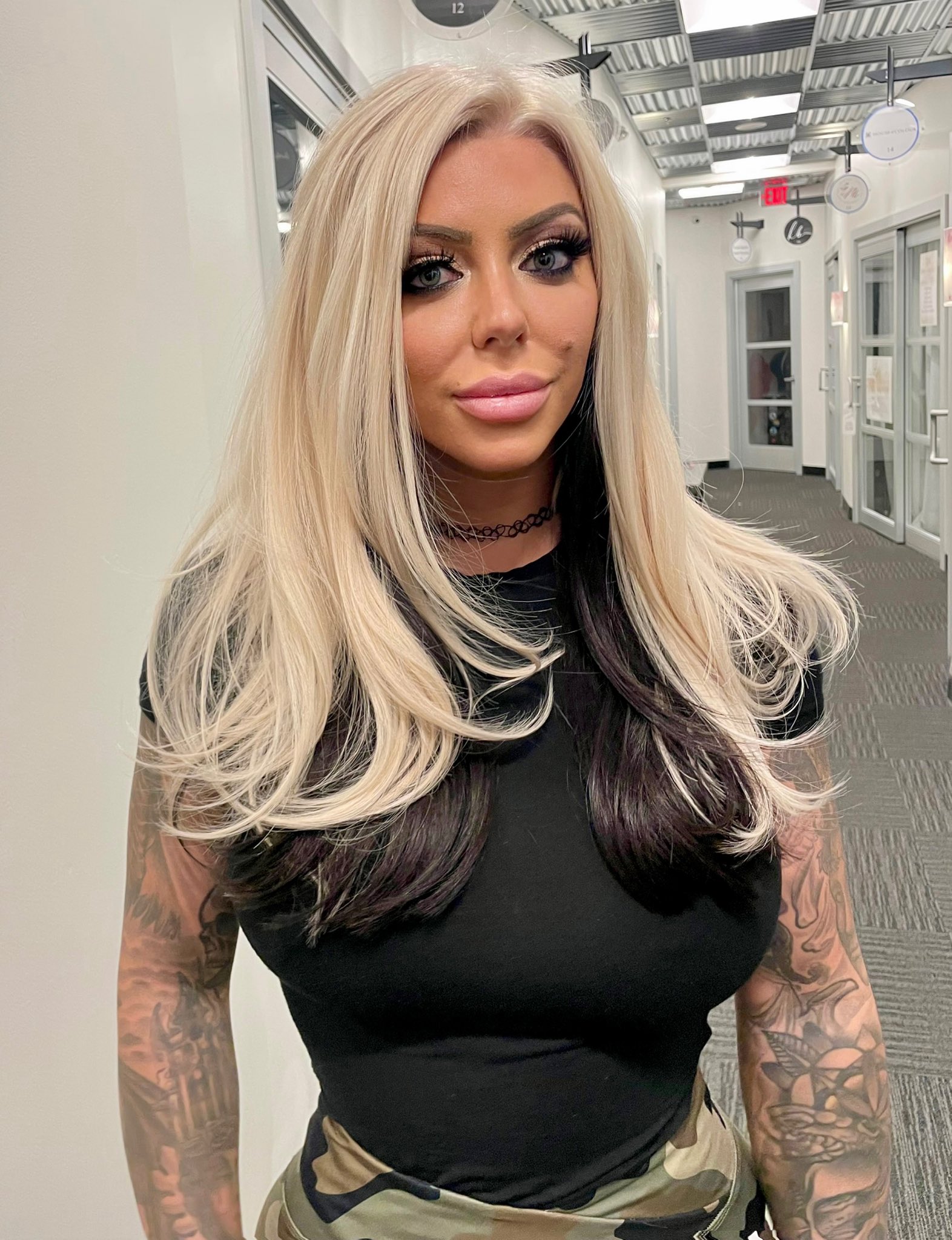 Tw Pornstars Karma Rx Twitter Im Bringing This White Trash 90s
