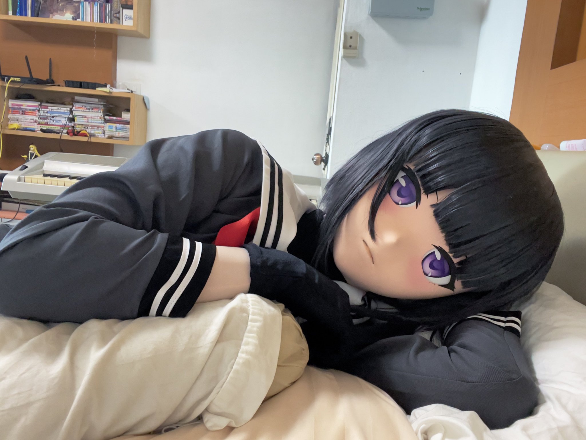 Rigel - リゲル on Twitter: "千夜ちゃんとお昼寝 Afternoon nap with Chiyo-chan https://t.co/7kx9EEj7Ko" / Twitter