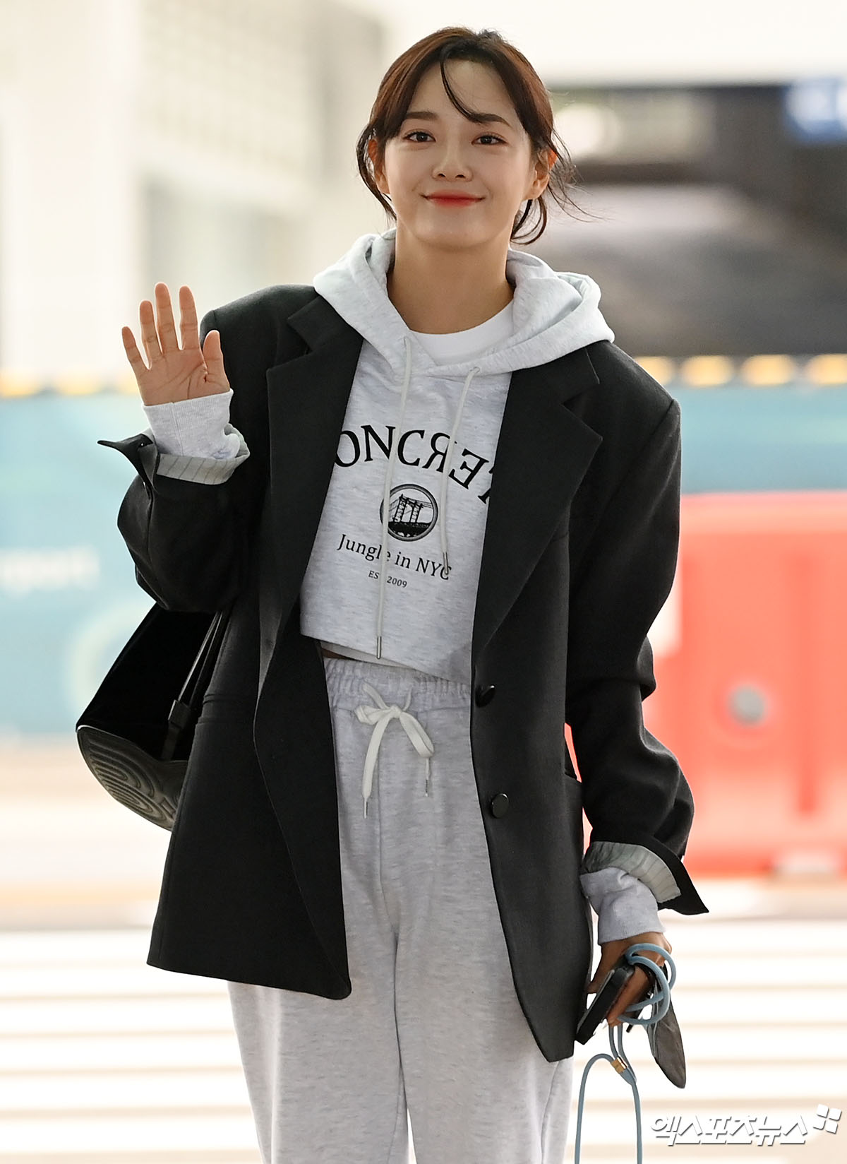 𝐊𝐞𝐲 ;𝐁 on Twitter: "221103 ICN #김세정 #KIMSEJEONG #SEJEONG https://t.co/OIqgmvl6jm" / Twitter